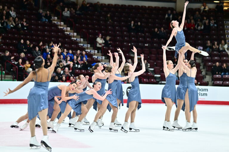 The Top 10 Reasons to Watch Synchronized Skating - Skate Ontario